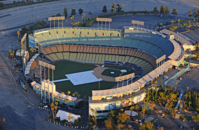 Dodger Fans Sound Off on Field Name Change