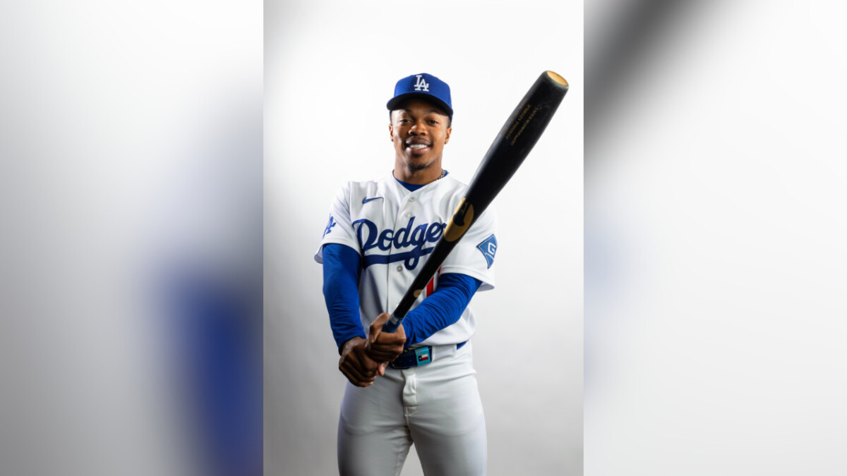 Top Dodgers Prospect Hurt Avoiding Bat Dog | Dodgers Nation