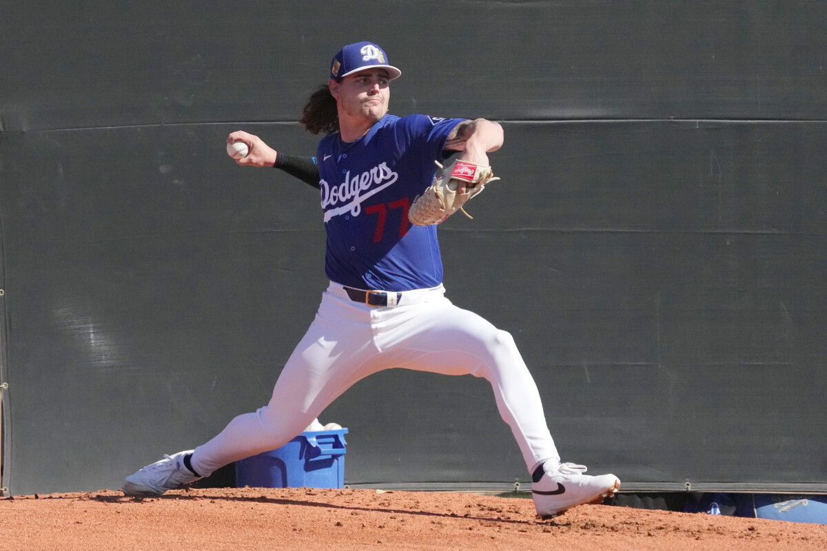Dodgers Slowly Bringing River Ryan Up to Speed